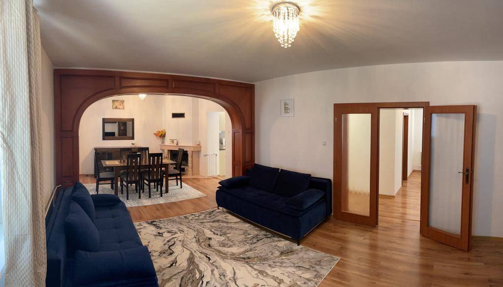 200 M² House ∙ 4 Bedrooms ∙ 7 Guests - Slovakia