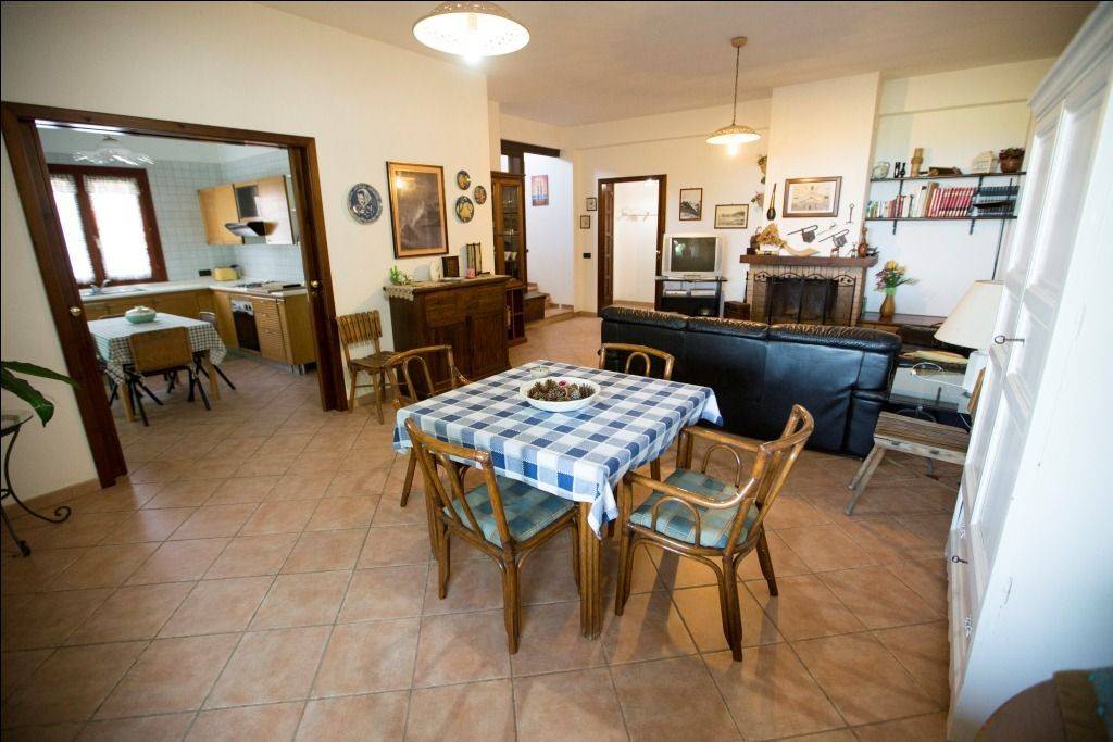 180 M² Villa ∙ 4 Bedrooms ∙ 9 Guests - Castellammare del Golfo