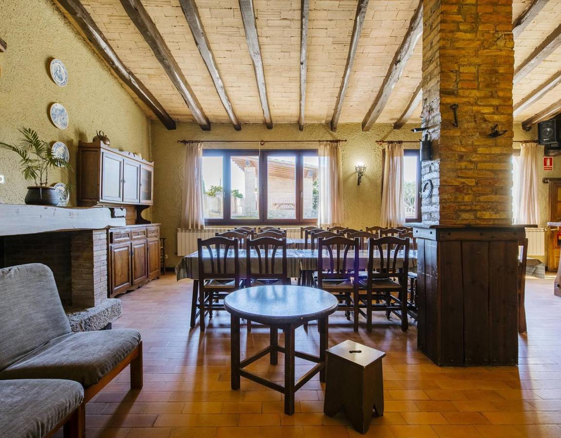 1000 M² Maison De Vacances ∙ 19 Chambres ∙ 45 Personnes - Catalogne