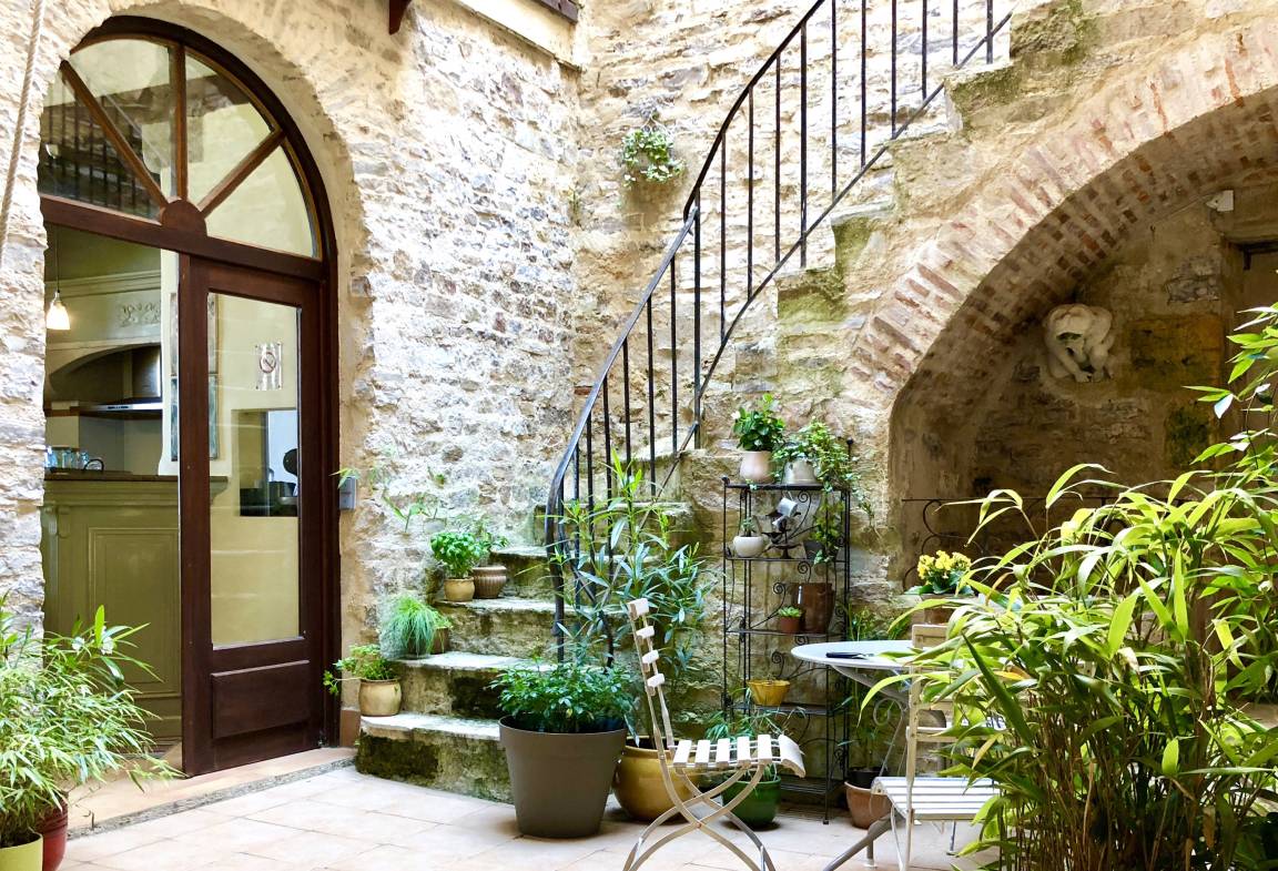 122 M² Maison De Vacances ∙ 4 Chambres ∙ 8 Personnes - Cordes-sur-Ciel