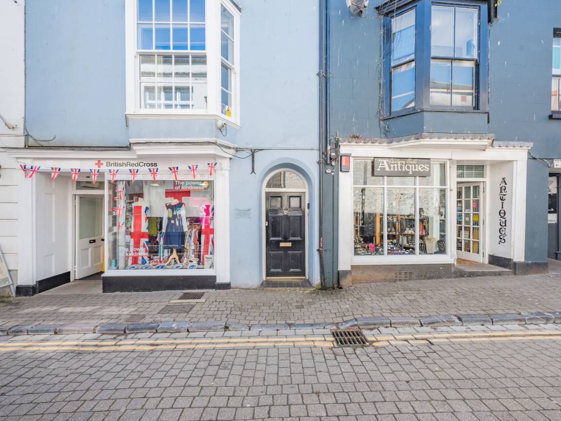 Cottage ∙ 3 Bedrooms ∙ 8 Guests - Tenby