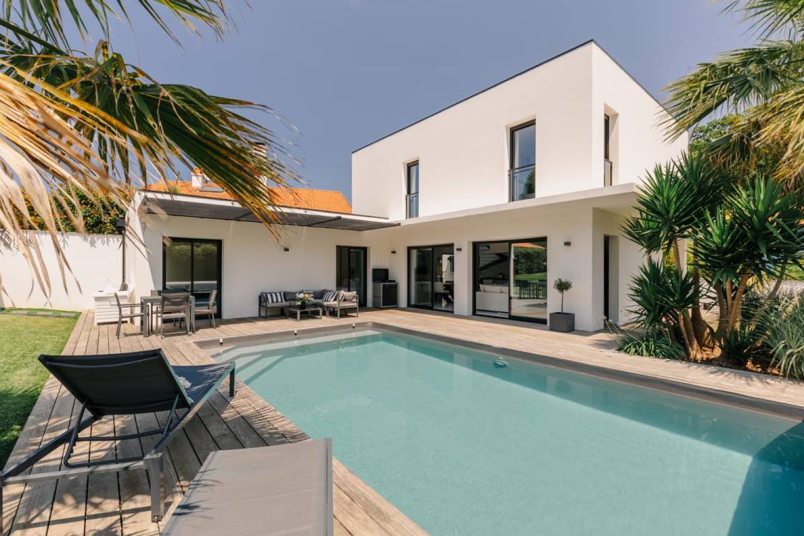 170 M² Villa ∙ 4 Habitaciones ∙ 8 Huéspedes - Anglet