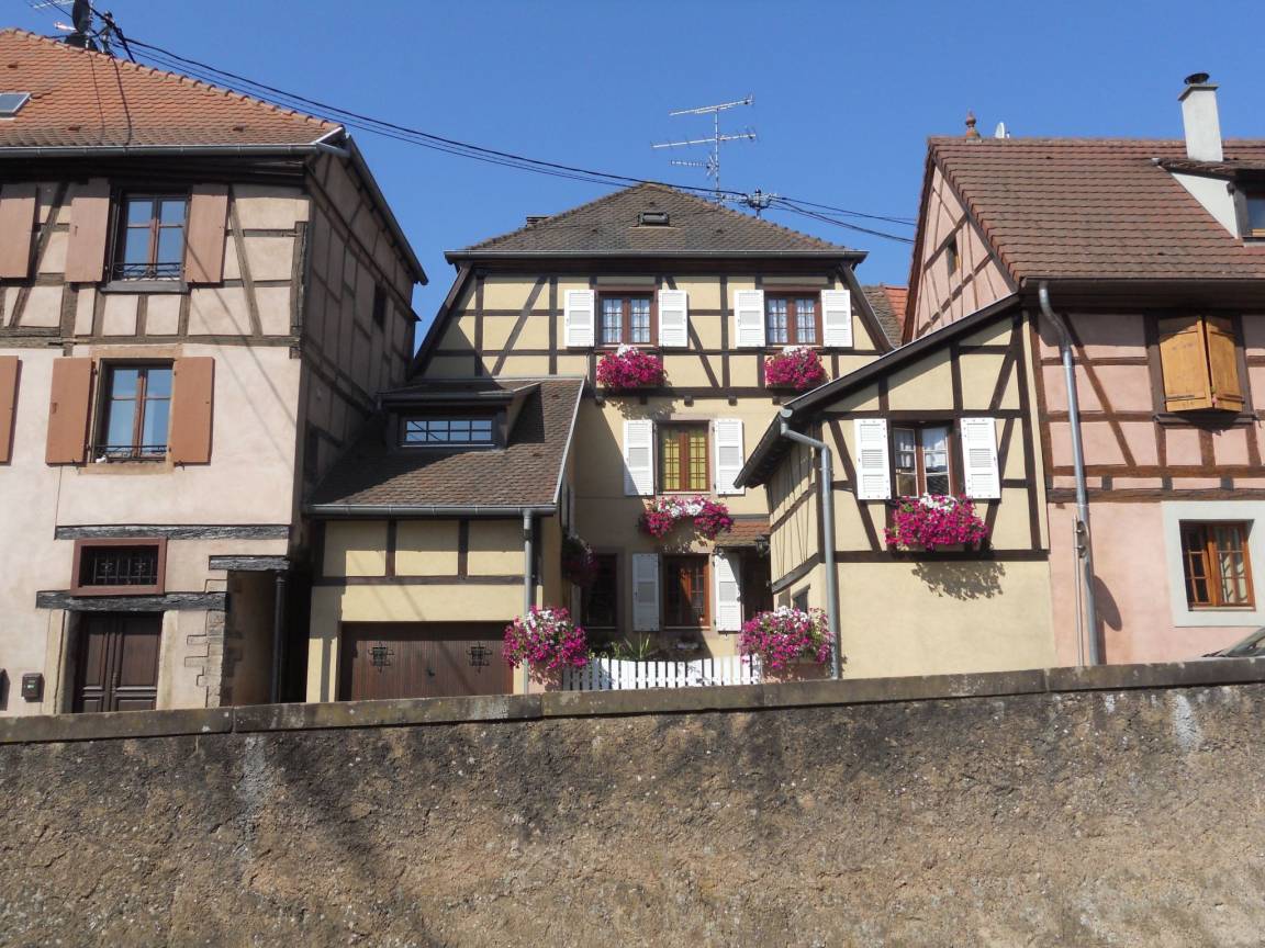 100 M² Appartement ∙ 3 Chambres ∙ 6 Personnes - Obernai