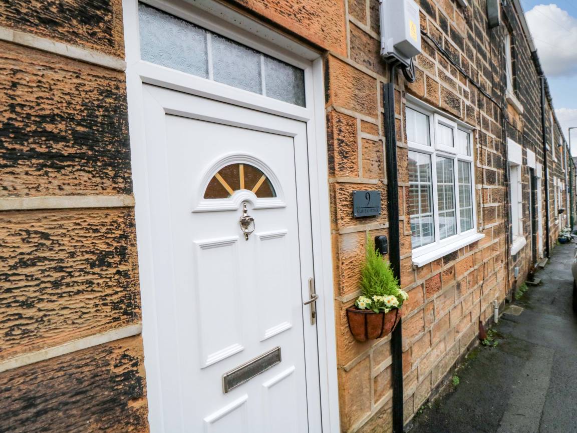 Cottage ∙ 2 Bedrooms ∙ 4 Guests - Redcar