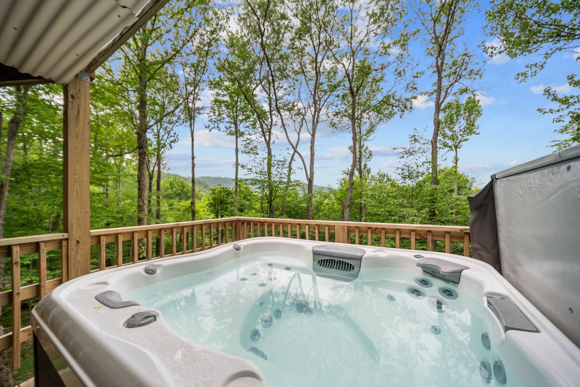 House ∙ 3 Bedrooms ∙ 10 Guests - Beech Mountain, NC