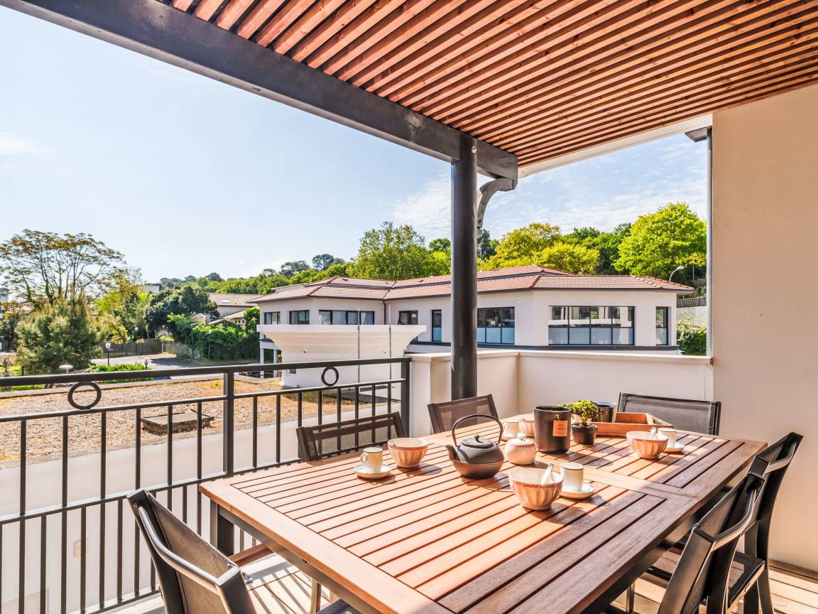 61 M² Appartement ∙ 2 Chambres ∙ 6 Personnes - Arcachon