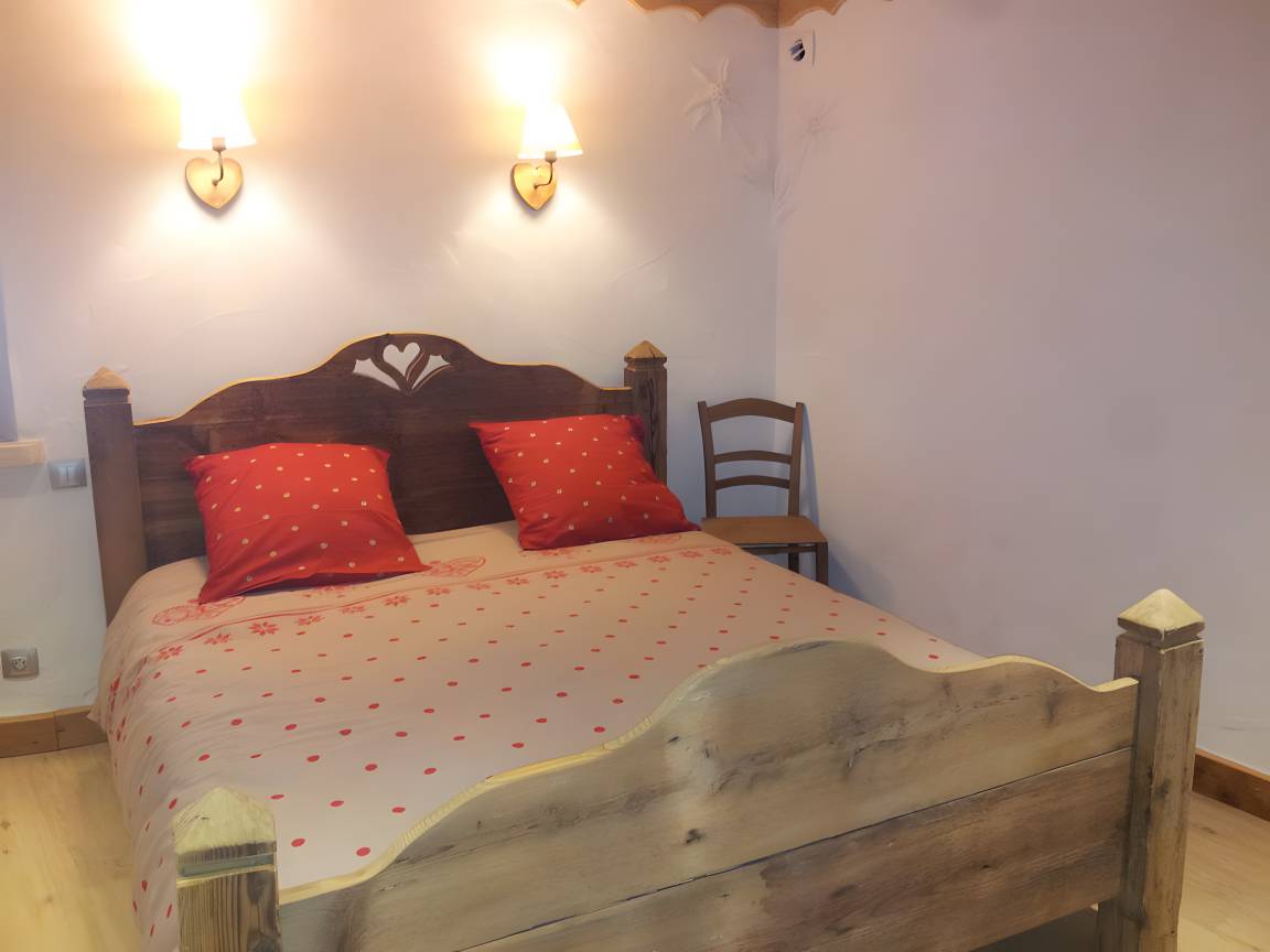 18 M² Chambre D'hôtes ∙ 1 Chambre ∙ 2 Personnes - Bourg-Saint-Maurice
