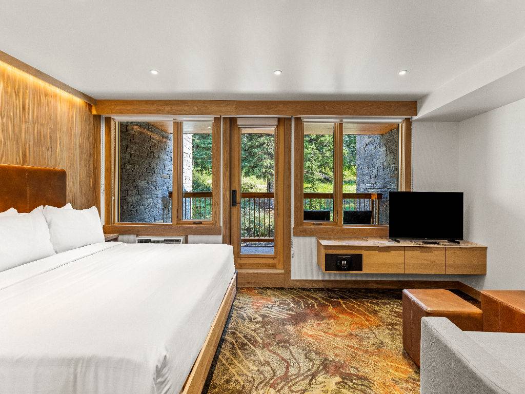 96 M² Hotel ∙ 1 Bedroom ∙ 3 Guests - Banff
