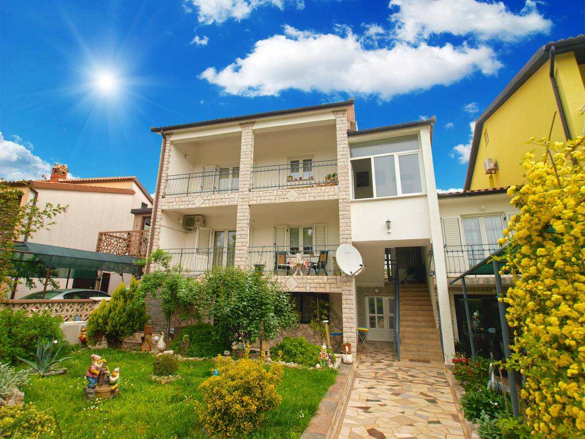 60 M² Apartment ∙ 2 Bedrooms ∙ 5 Guests - Fažana