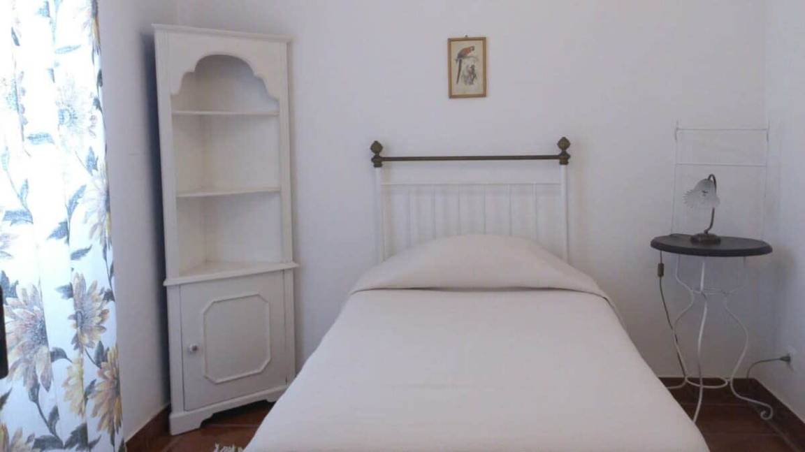 House ∙ 2 Bedrooms ∙ 3 Guests - Ponta Delgada