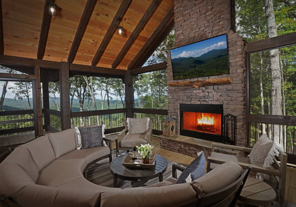 300 M² Cabin ∙ 4 Bedrooms ∙ 10 Guests - Blue Ridge, GA