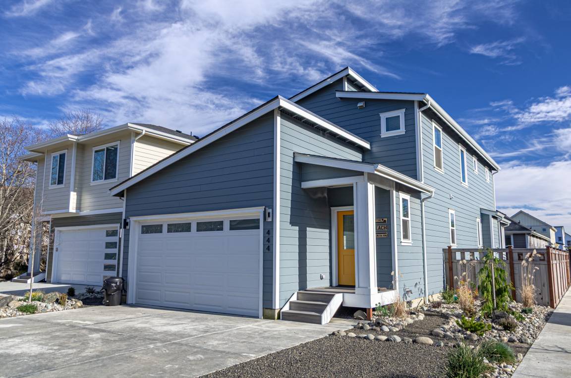 201 M² Cottage ∙ 4 Bedrooms ∙ 10 Guests - Ocean Shores, WA