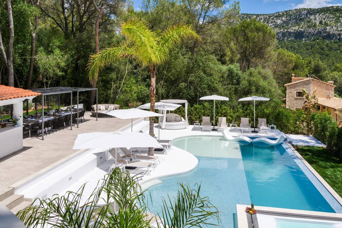 458 M² Ferienhaus ∙ 10 Schlafzimmer ∙ 20 Gäste - Pollença