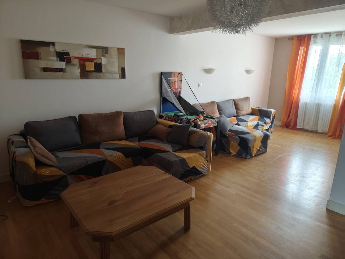 Condo ∙ 2 Bedrooms ∙ 5 Guests - Poitiers