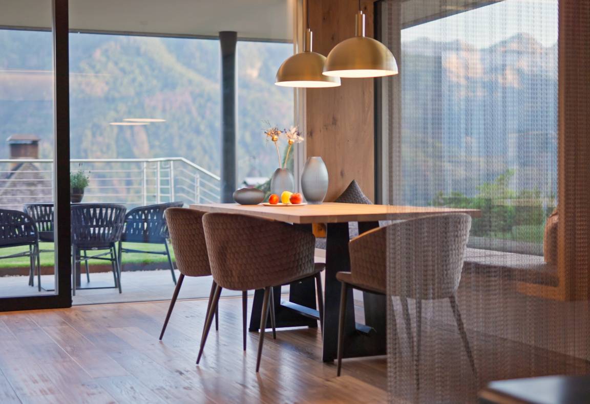 96 M² Apartment ∙ 2 Bedrooms ∙ 6 Guests - Niederdorf