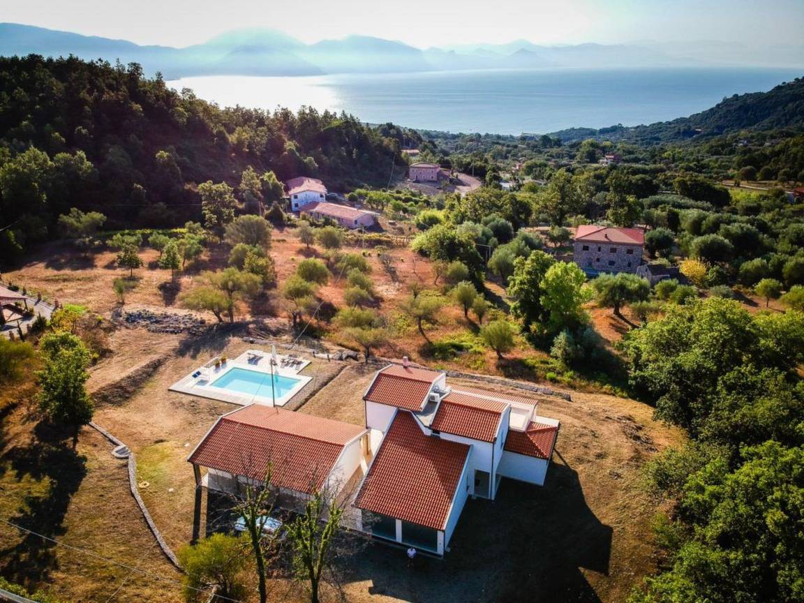 150 M² Ferienhaus ∙ 2 Schlafzimmer ∙ 4 Gäste - Marina di Camerota