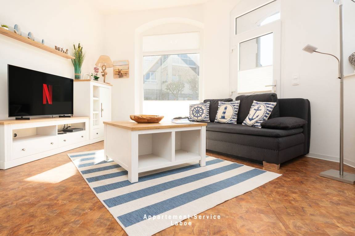 67 M² Ferienwohnung ∙ 1 Schlafzimmer ∙ 4 Gäste - Laboe