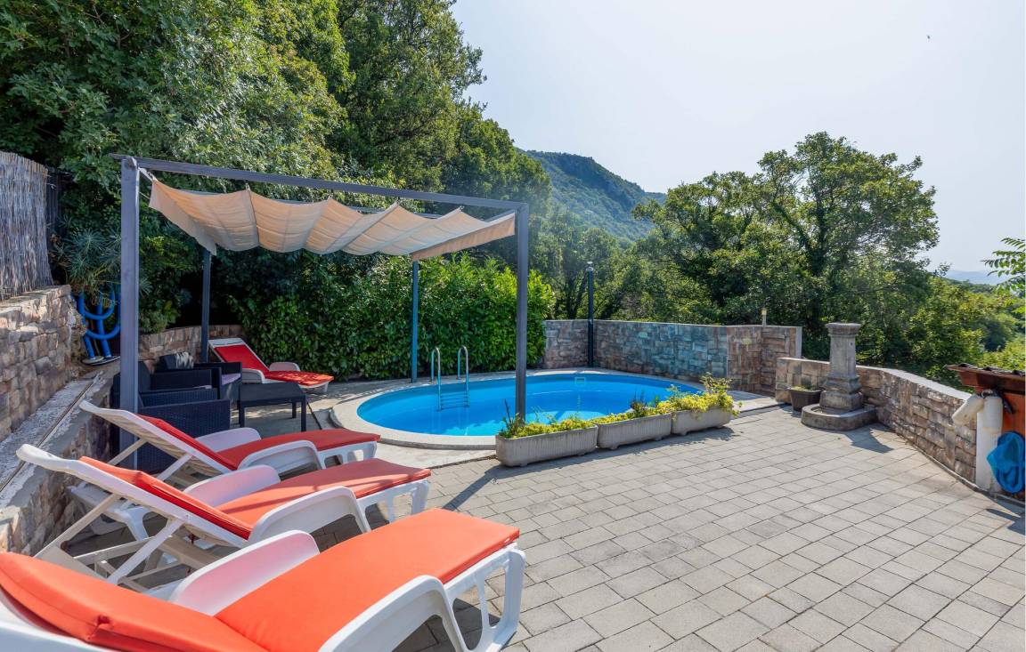 71 M² Appartement ∙ 2 Slaapkamers ∙ 6 Gasten - Novi Vinodolski