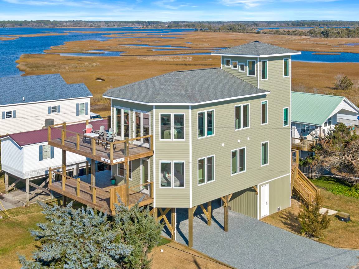232 M² House ∙ 4 Bedrooms ∙ 8 Guests - Topsail Island, NC