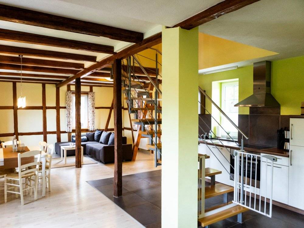 92 M² Ferienwohnung ∙ 2 Schlafzimmer ∙ 4 Gäste - Bad Blankenburg