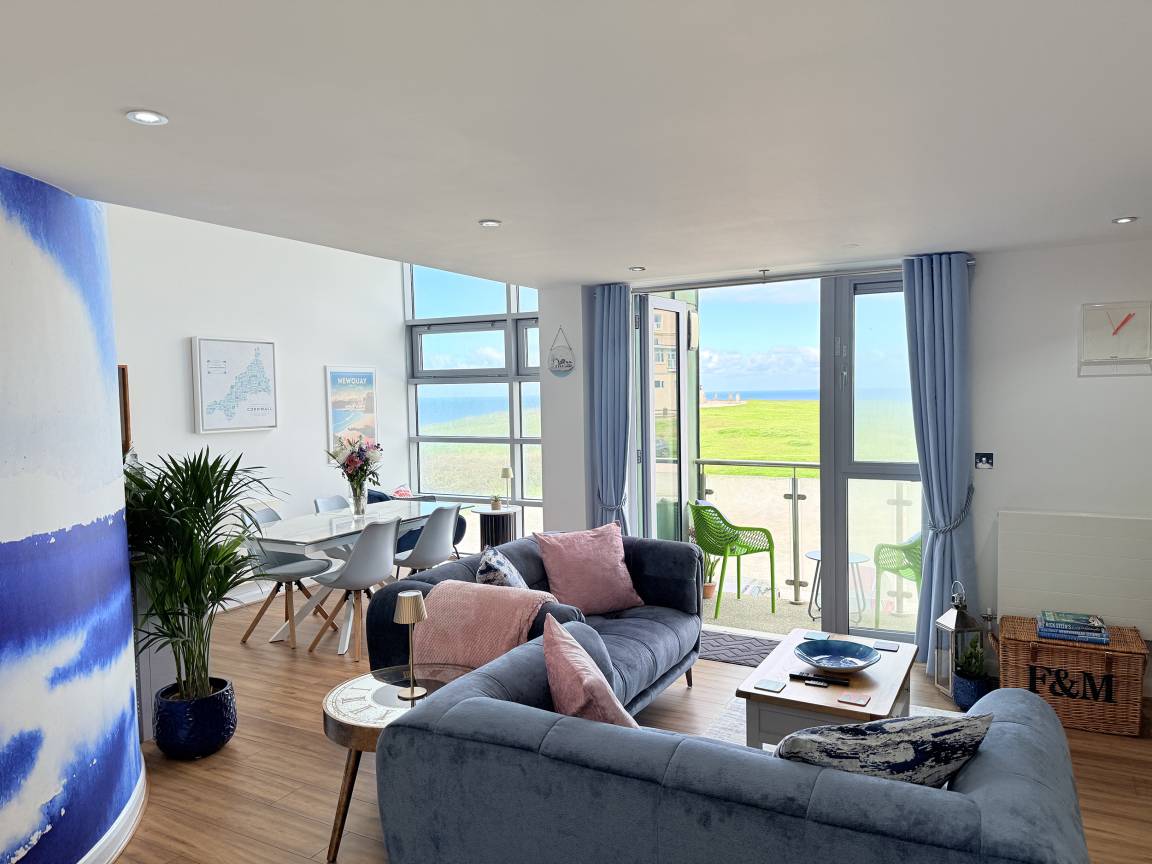 Cottage ∙ 2 Bedrooms ∙ 4 Guests - Fistral Beach