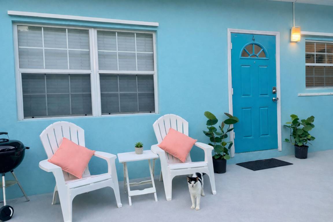 37 M² Apartment ∙ 1 Bedroom ∙ 3 Guests - West Bay