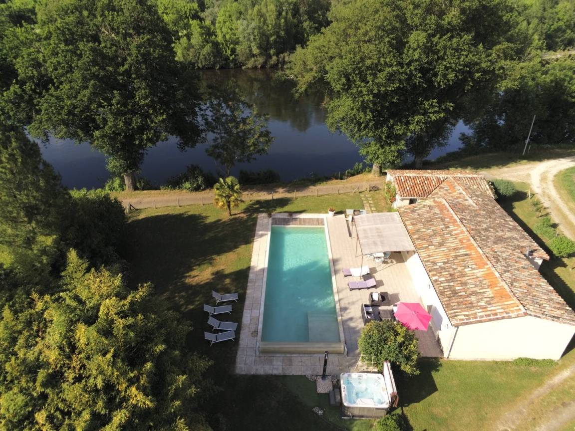 145 M² Villa ∙ 3 Bedrooms ∙ 6 Guests - Limeuil