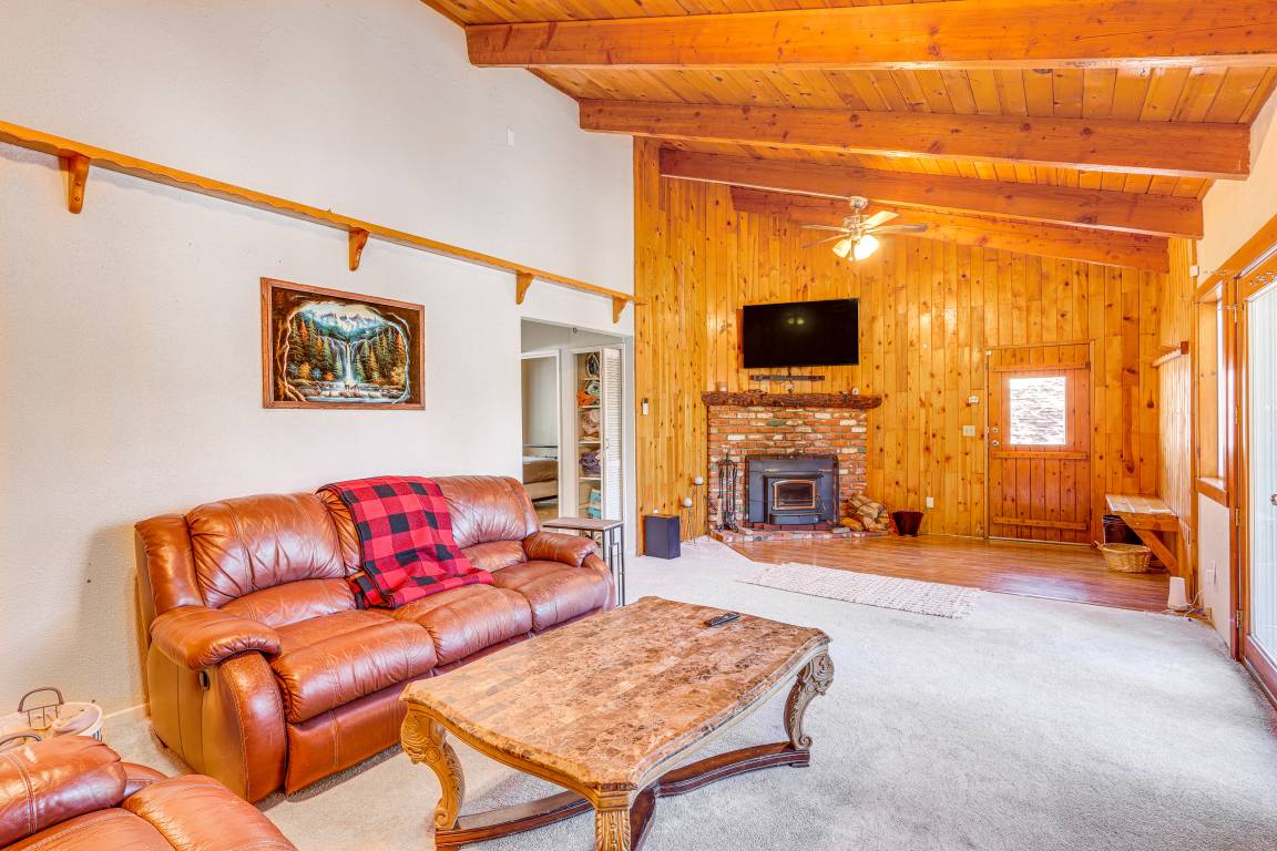 114 M² House ∙ 3 Bedrooms ∙ 8 Guests - Running Springs, CA