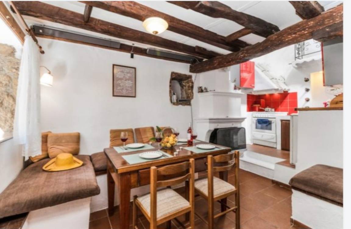 Farmhouse ∙ 2 Bedrooms ∙ 5 Guests - Greece