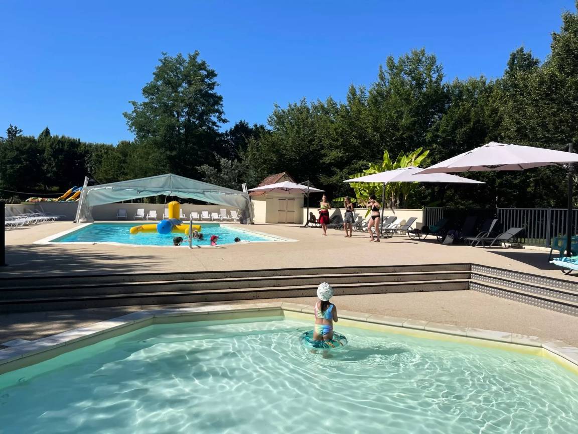 25 M² Mobil-home ∙ 2 Chambres ∙ 5 Personnes - Montignac