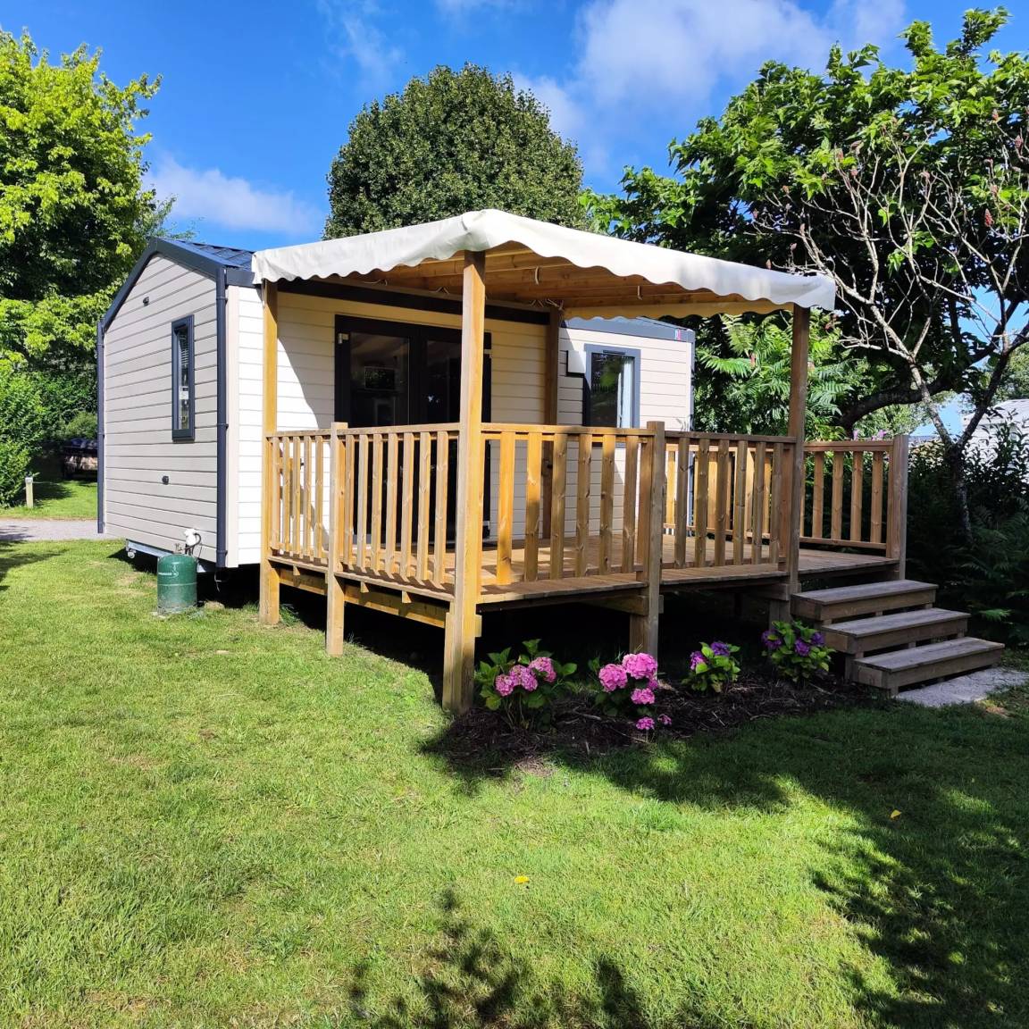 20 M² Mobil-home ∙ 1 Chambre ∙ 2 Personnes - La Roche-Bernard