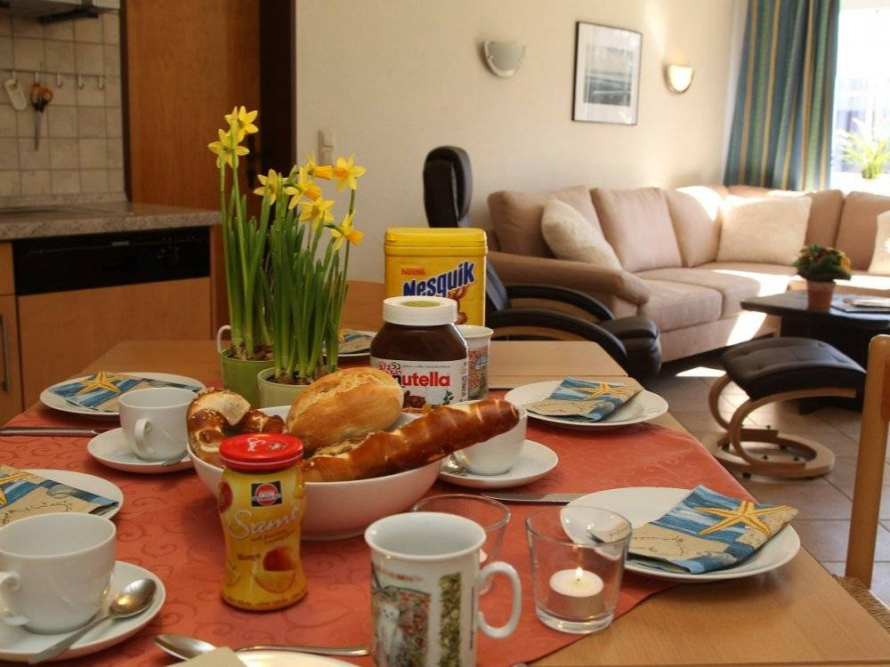 75 M² Ferienwohnung ∙ 2 Schlafzimmer ∙ 5 Gäste - Schortens
