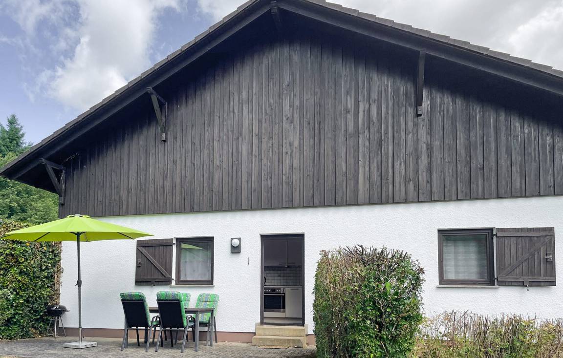 75 M² Ferienhaus ∙ 2 Schlafzimmer ∙ 4 Gäste - Kell am See