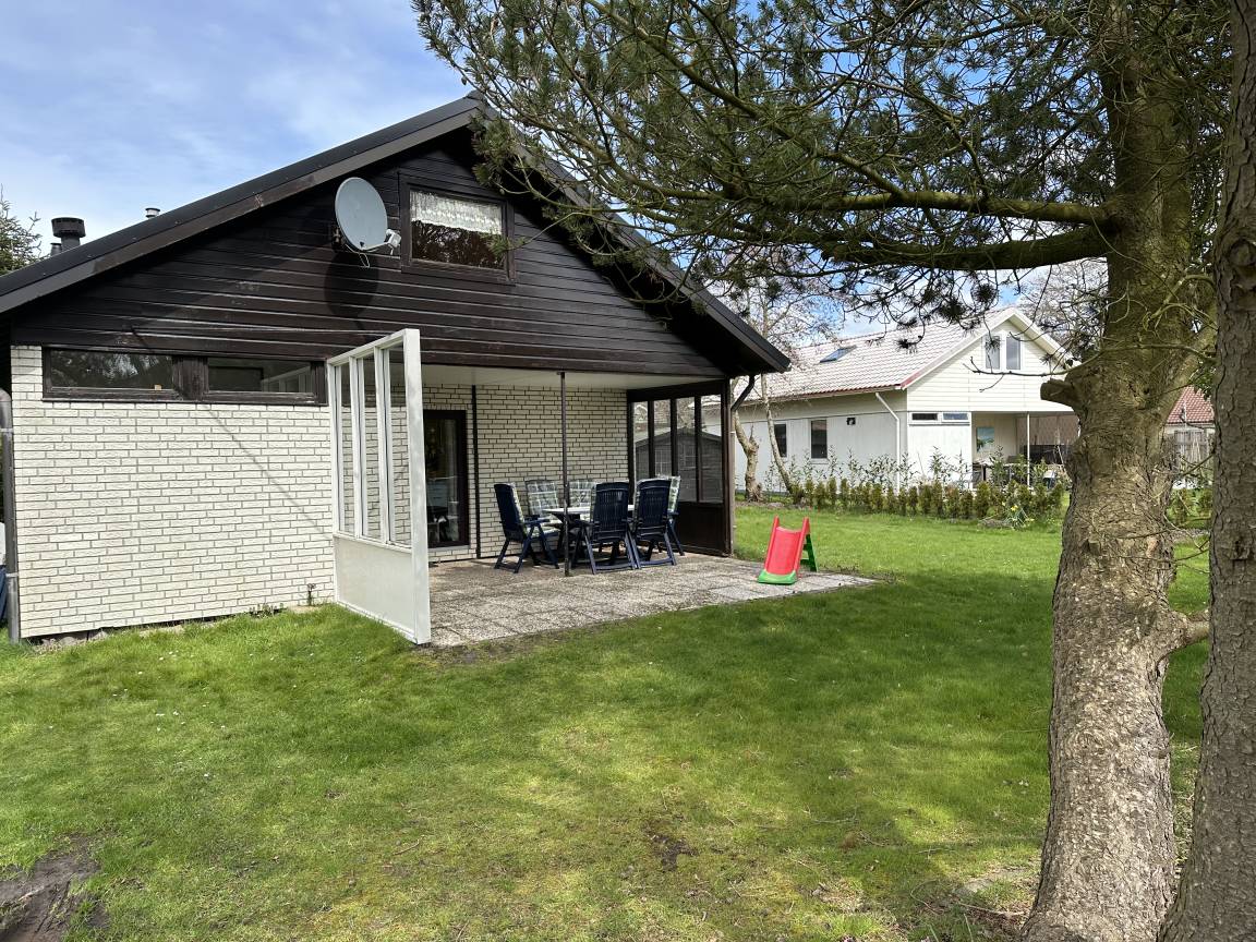 Bungalow ∙ 3 Bedrooms ∙ 6 Guests - Den Helder