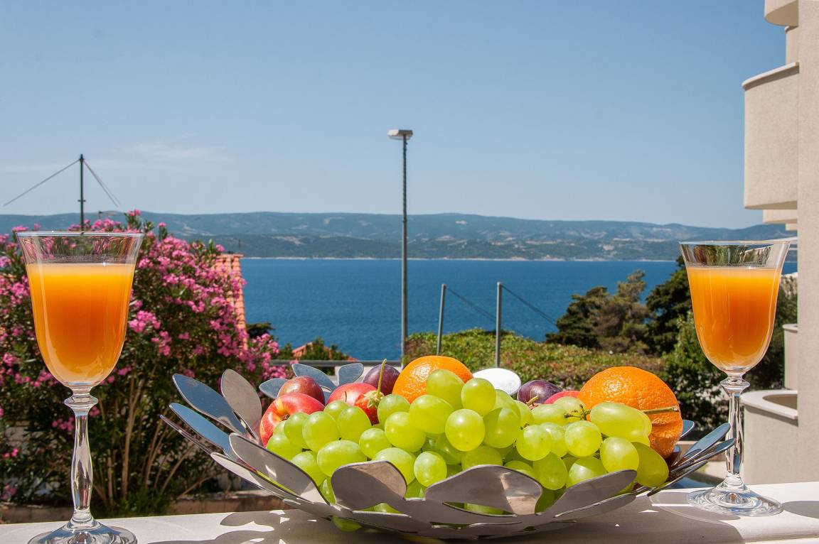 105 M² Maison De Vacances ∙ 3 Chambres ∙ 8 Personnes - Omiš