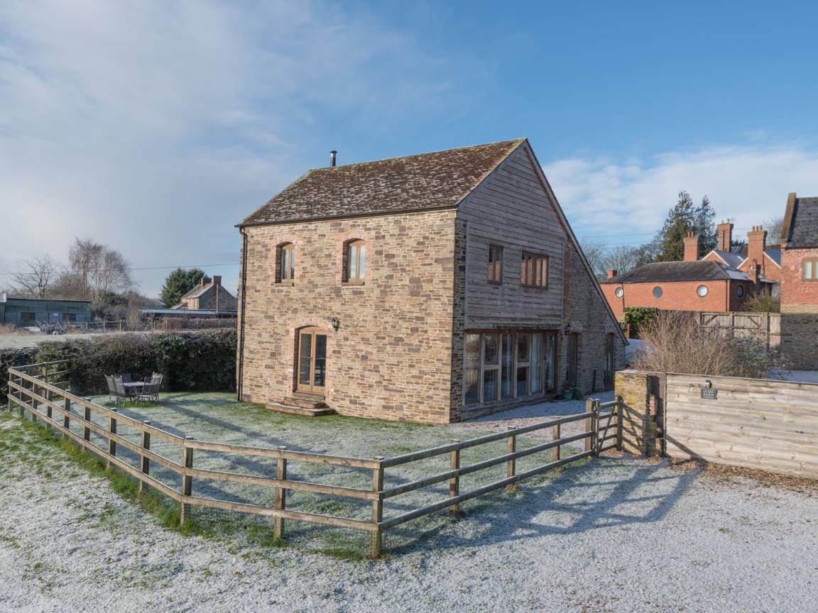 Cottage ∙ 3 Bedrooms ∙ 7 Guests - Herefordshire