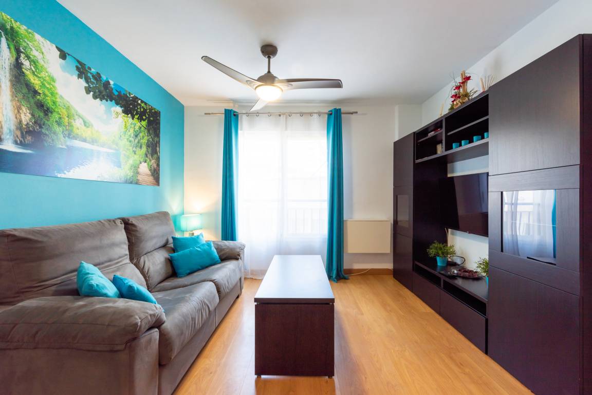 45 M² Apartamento ∙ 2 Habitaciones ∙ 6 Huéspedes - Torremolinos