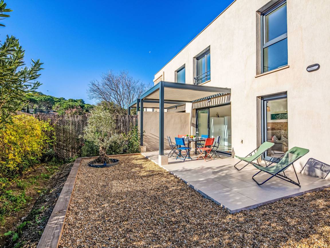 89 M² Huis ∙ 1 Slaapkamer ∙ 6 Gasten - Saint-Aygulf