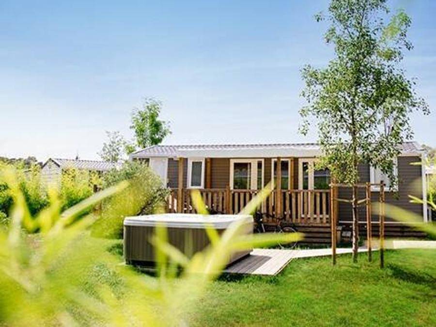 31 M² Asuntovaunu ∙ 2 Makuuhuonetta ∙ 4 Vierasta - Gréoux-les-Bains