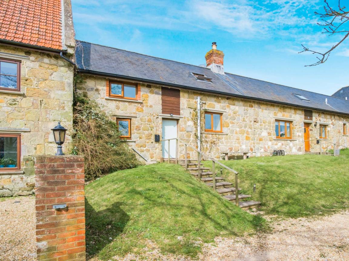 Cottage ∙ 3 Bedrooms ∙ 6 Guests - Isle of Wight