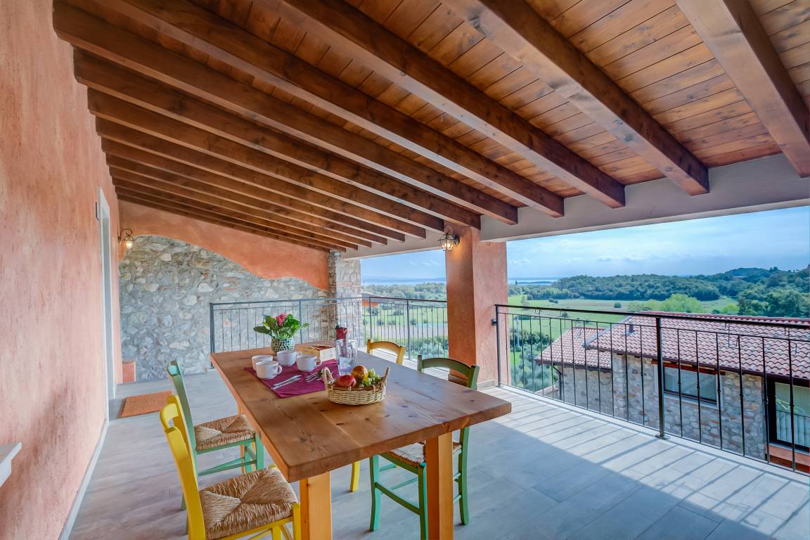 61 M² Ferienwohnung ∙ 1 Schlafzimmer ∙ 4 Gäste - Manerba del Garda