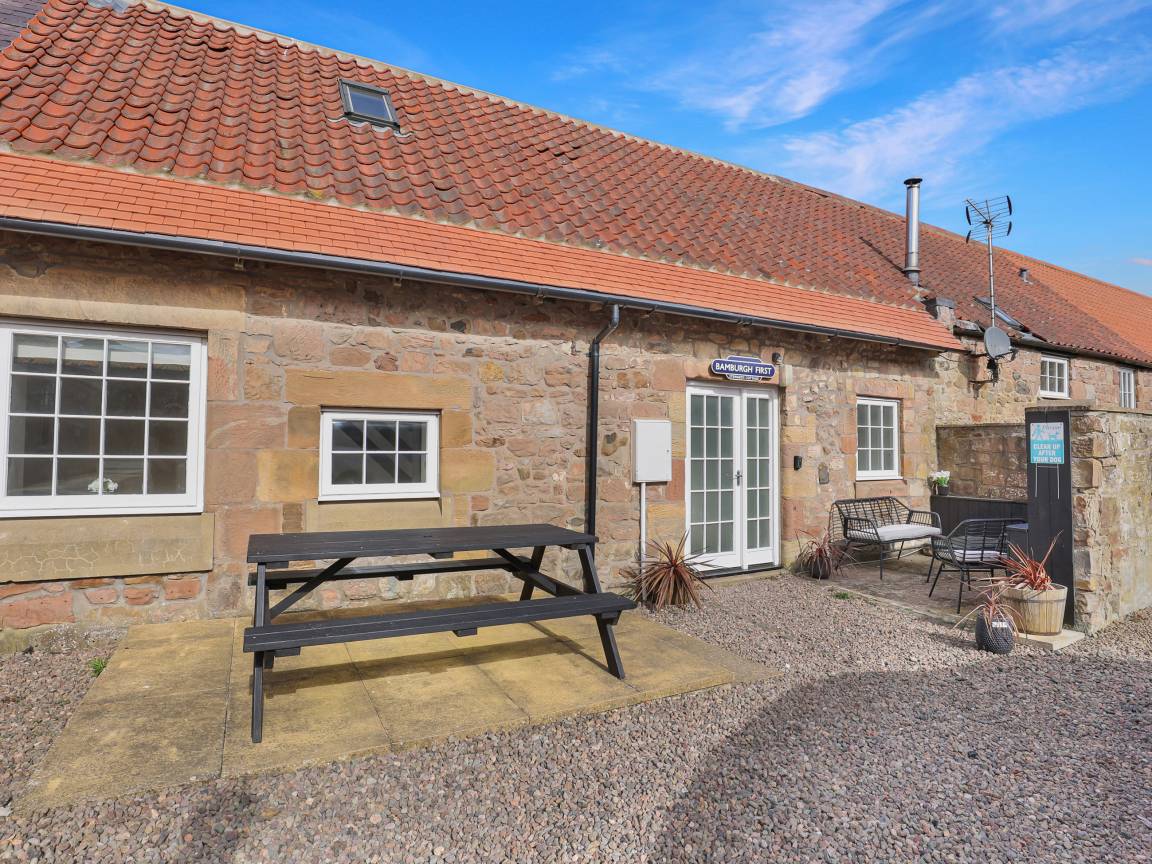 Cottage ∙ 3 Bedrooms ∙ 8 Guests - Bamburgh