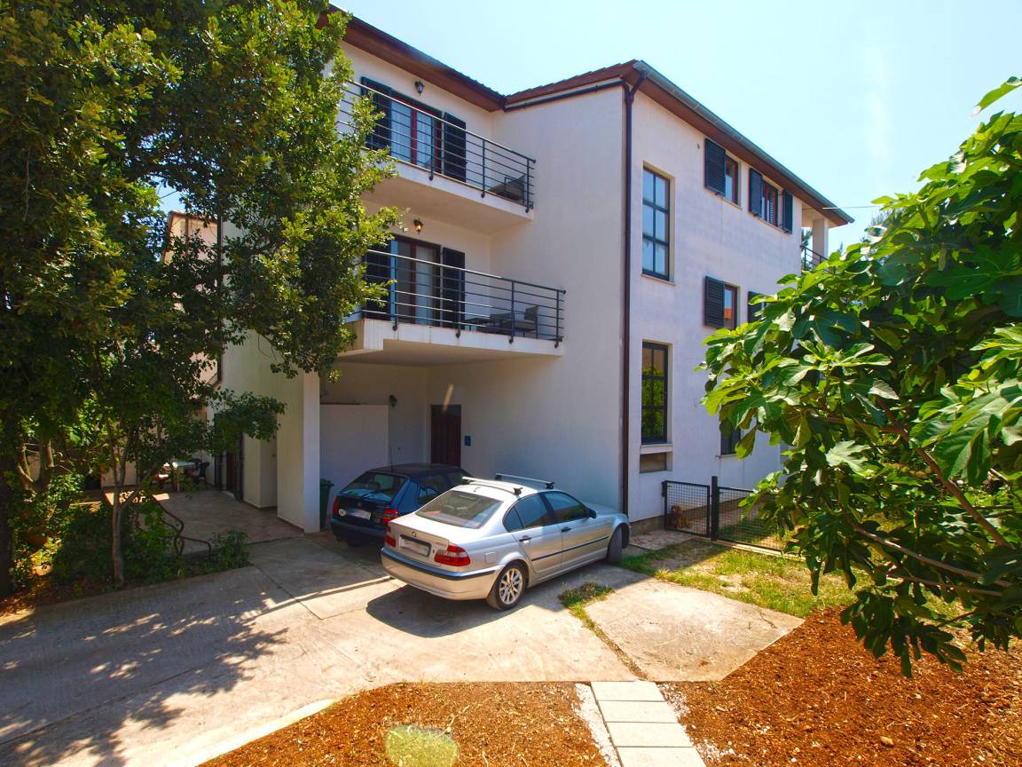 120 M² Ferienwohnung ∙ 3 Schlafzimmer ∙ 8 Gäste - Premantura