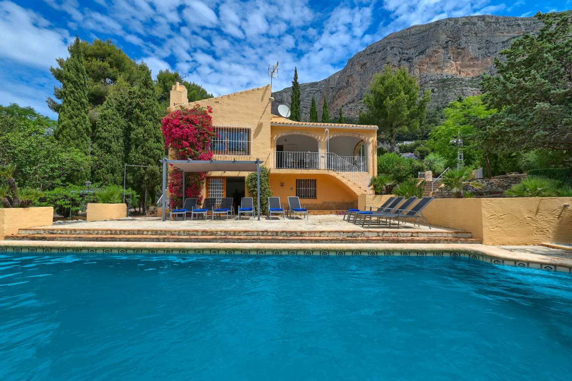 450 M² Ferienhaus ∙ 3 Schlafzimmer ∙ 6 Gäste - Dénia