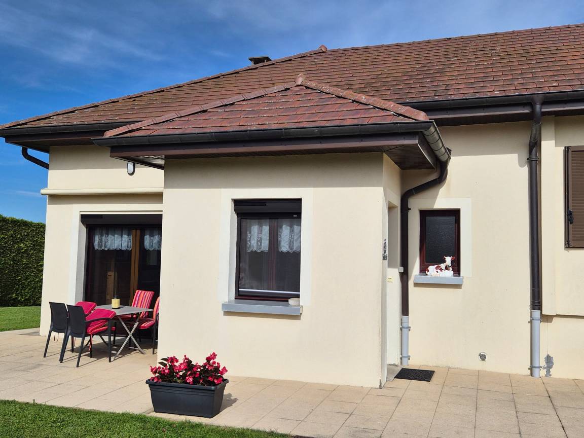 70 M² Maison De Vacances ∙ 2 Chambres ∙ 4 Personnes - Baume-les-Dames