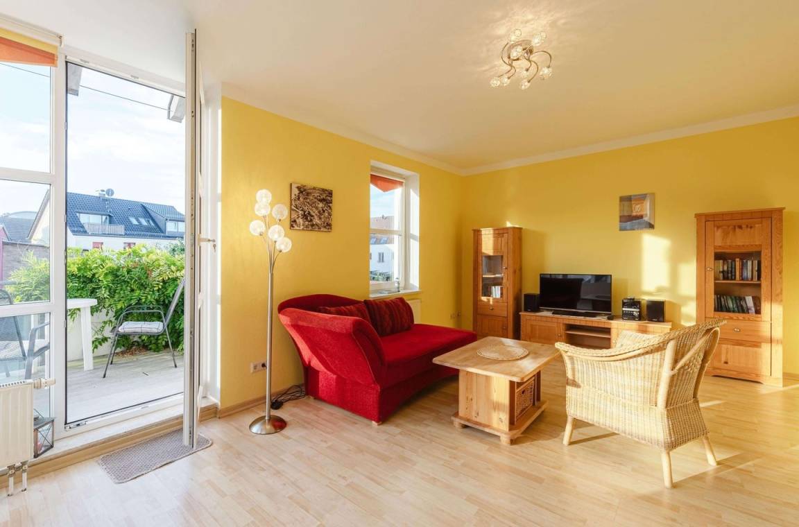 65 M² Ferienwohnung ∙ 1 Schlafzimmer ∙ 2 Gäste - Waren (Müritz)