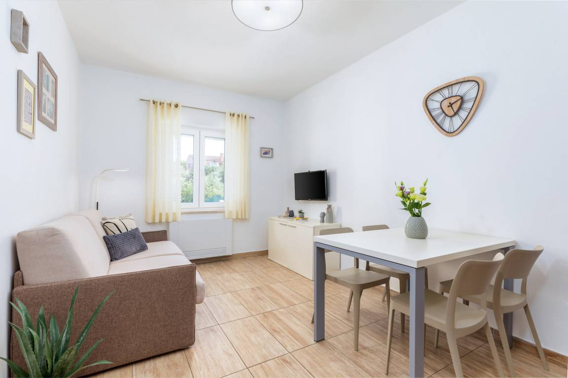 40 M² Apartamento ∙ 1 Habitación ∙ 4 Huéspedes - Pula