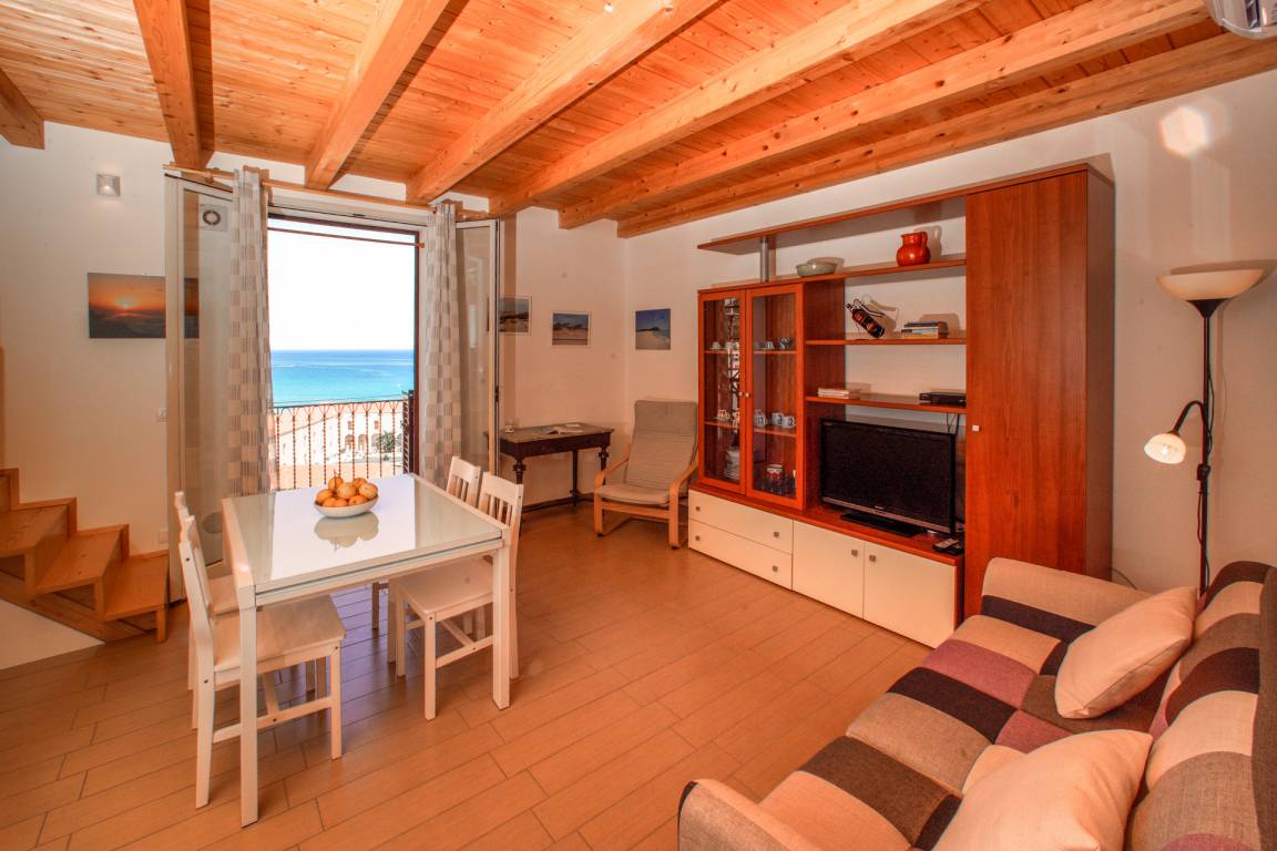 35 M² Appartement ∙ 2 Chambres ∙ 4 Personnes - Cefalù