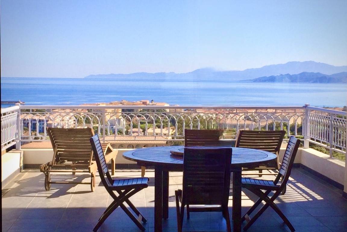 80 M² Appartement ∙ 2 Chambres ∙ 6 Personnes - L'Île-Rousse