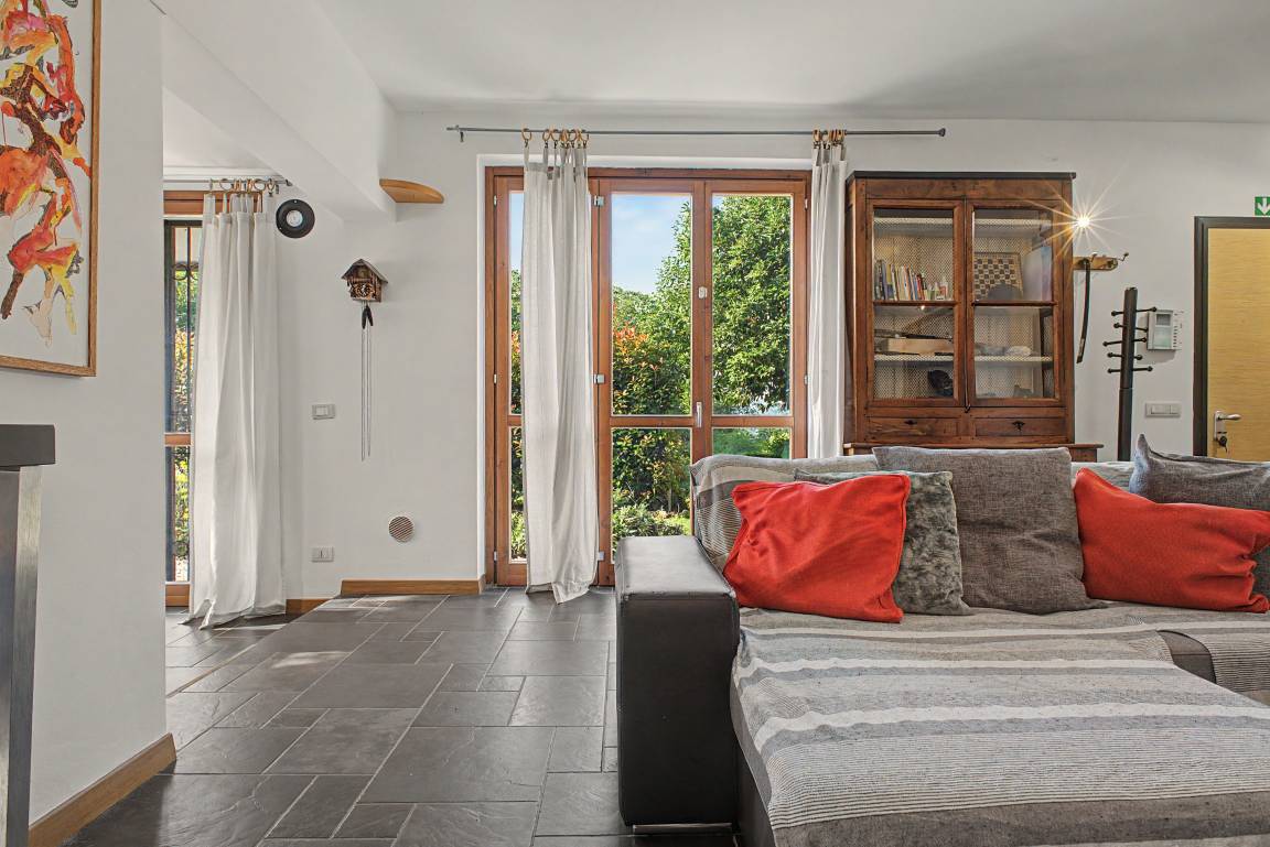 110 M² Huis ∙ 2 Slaapkamers ∙ 7 Gasten - Lago Maggiore